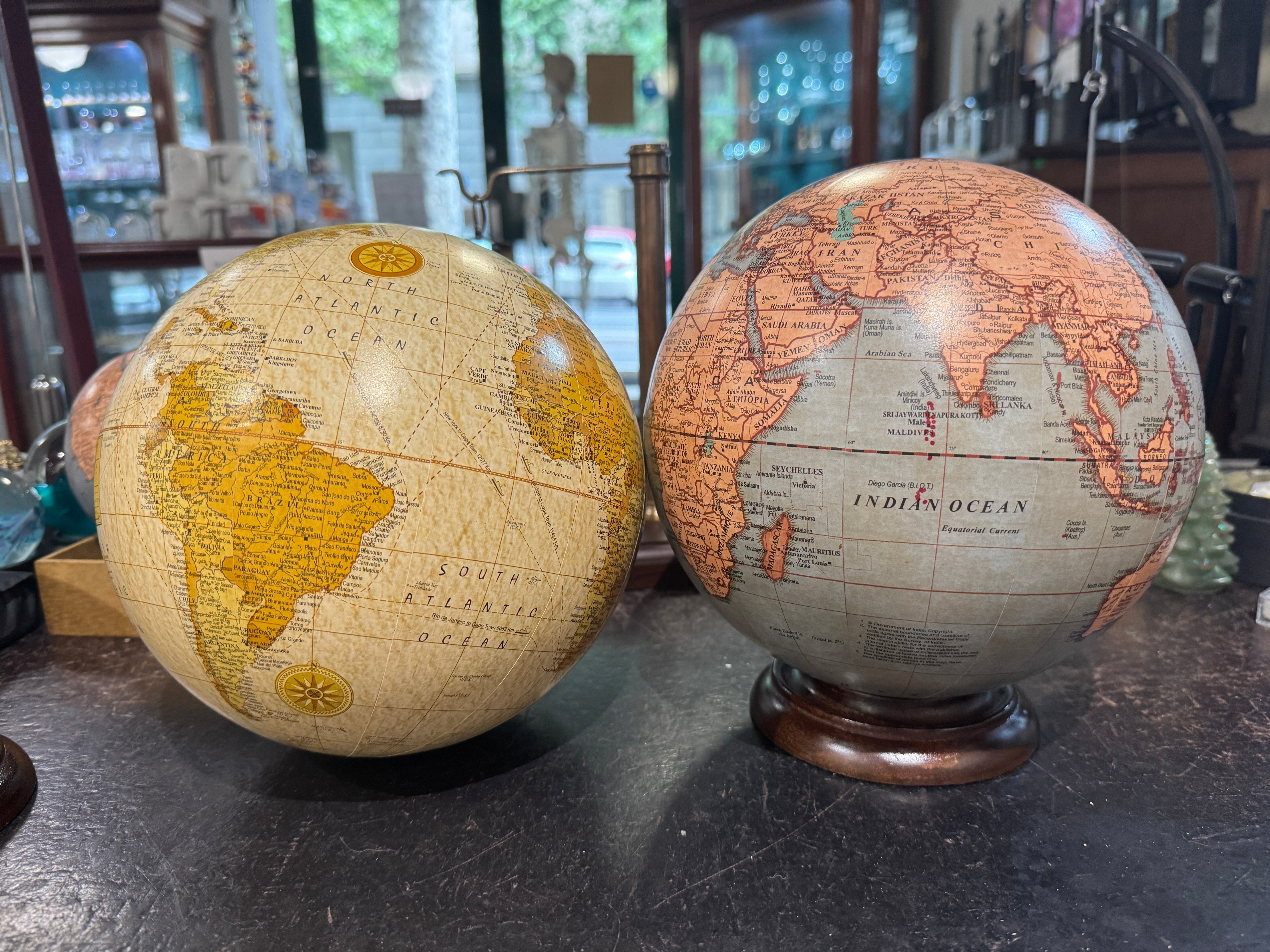 Discovery Sphere – Wunderkammer